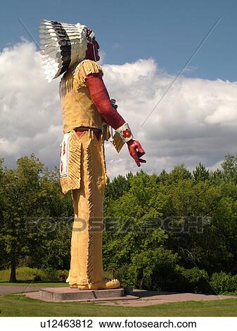 Ironwood, MI, Michigan, Hiawatha statue, world's tallest indian 52 feet ...